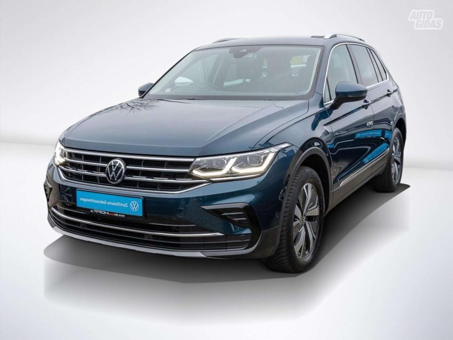 Blue Volkswagen Tiguan 2021 in Kaunas, with an engine capacity of 1.40 L and mileage of 48 thousand km for 30099 €, photo 16 on AUTOMOTO.COM.LV