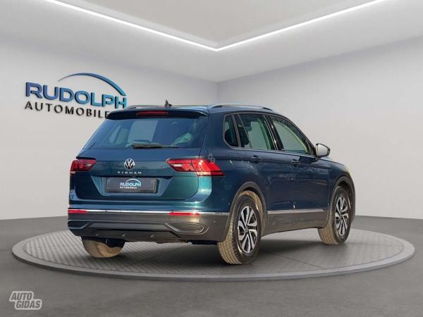 Zils Volkswagen Tiguan 2021 Kauņa, ar dzinēja tilpumu 1.50 L un nobraukumu 45 tūkst. km par 28682 €, foto 7 vietnē AUTOMOTO.COM.LV