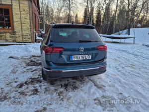 Zils Volkswagen Tiguan 2021 Kuresāre, ar dzinēja tilpumu 1.50 L un nobraukumu 156 tūkst. km par 19900 €, foto 2 vietnē AUTOMOTO.COM.LV