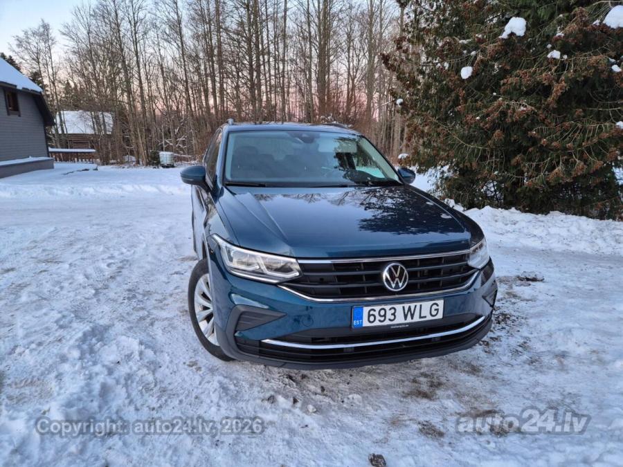 Zils Volkswagen Tiguan 2021 Kuresāre, ar dzinēja tilpumu 1.50 L un nobraukumu 156 tūkst. km par 19900 €, foto 4 vietnē AUTOMOTO.COM.LV