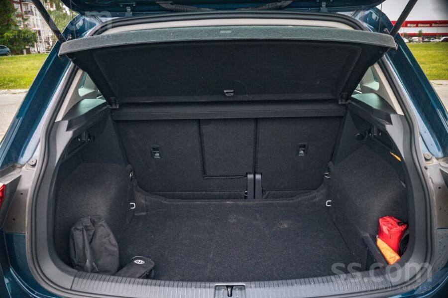 Zils Volkswagen Tiguan 2021 Rīga, ar dzinēja tilpumu 2.00 L un nobraukumu 0 tūkst. km par 18990 €, foto 21 vietnē AUTOMOTO.COM.LV