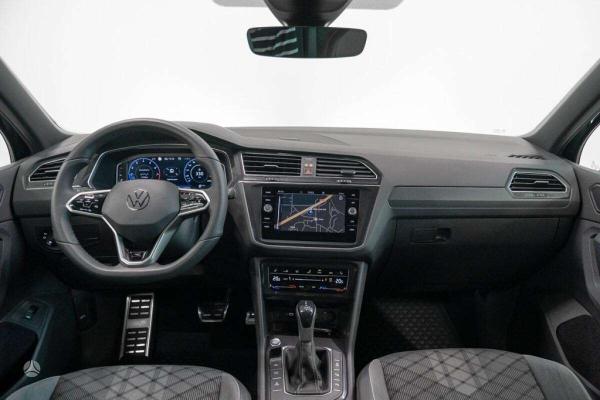 Zils Volkswagen Tiguan 2021 Viļņa, ar dzinēja tilpumu 1.50 L un nobraukumu 99 tūkst. km par 27000 €, foto 8 vietnē AUTOMOTO.COM.LV