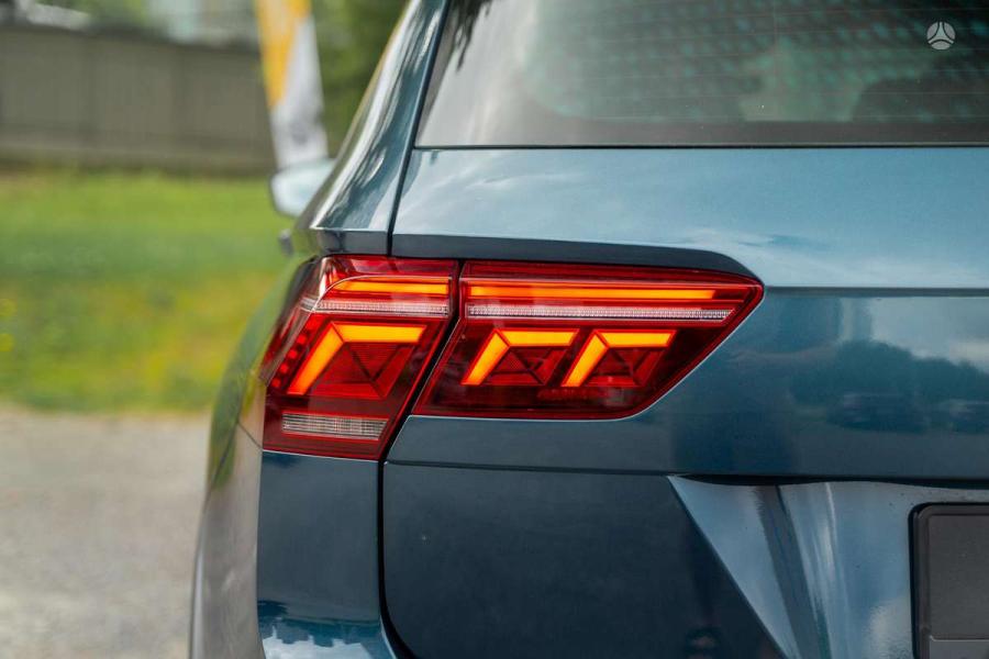 Zils Volkswagen Tiguan 2021 Viļņa, ar dzinēja tilpumu 1.97 L un nobraukumu 189 tūkst. km par 23900 €, foto 19 vietnē AUTOMOTO.COM.LV