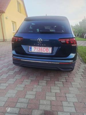 Blue Volkswagen Tiguan 2021 in Sirvintos, with an engine capacity of 1.97 L and mileage of 280 thousand km for 18700 €, photo 5 on AUTOMOTO.COM.LV