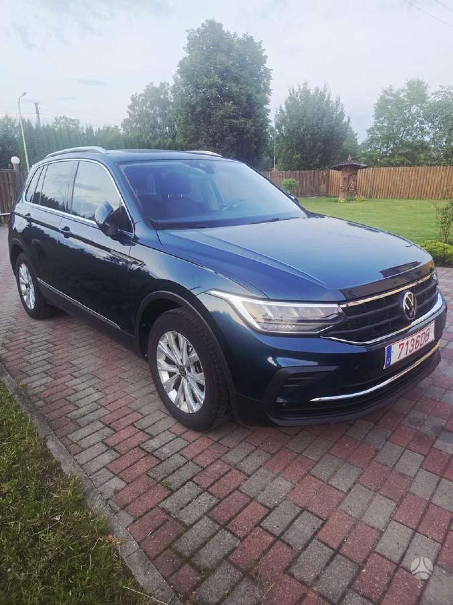 Blue Volkswagen Tiguan 2021 in Sirvintos, with an engine capacity of 1.97 L and mileage of 280 thousand km for 18700 €, photo 7 on AUTOMOTO.COM.LV