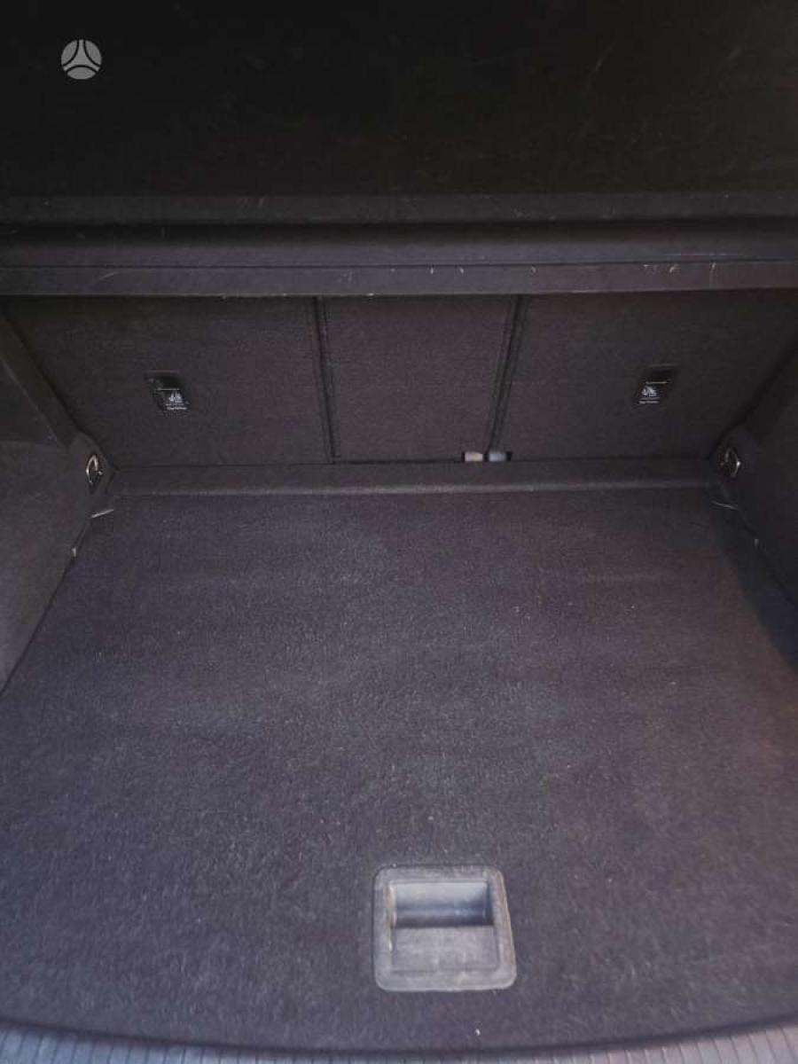 Blue Volkswagen Tiguan 2021 in Sirvintos, with an engine capacity of 1.97 L and mileage of 280 thousand km for 18700 €, photo 14 on AUTOMOTO.COM.LV
