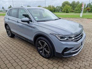 Синий Фольксваген Тигуан 2021 в Рига, объемом двигателя 2.00 л и пробегом 120 тыс. км за 26000 €, фото 4 на AUTOMOTO.COM.LV