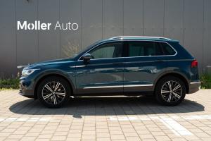 Blue Volkswagen Tiguan 2021 in Vilnius, with an engine capacity of 2.00 L and mileage of 102 thousand km for 25300 €, photo 4 on AUTOMOTO.COM.LV