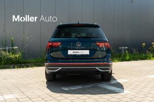 Blue Volkswagen Tiguan 2021 in Vilnius, with an engine capacity of 2.00 L and mileage of 102 thousand km for 25300 €, photo 6 on AUTOMOTO.COM.LV