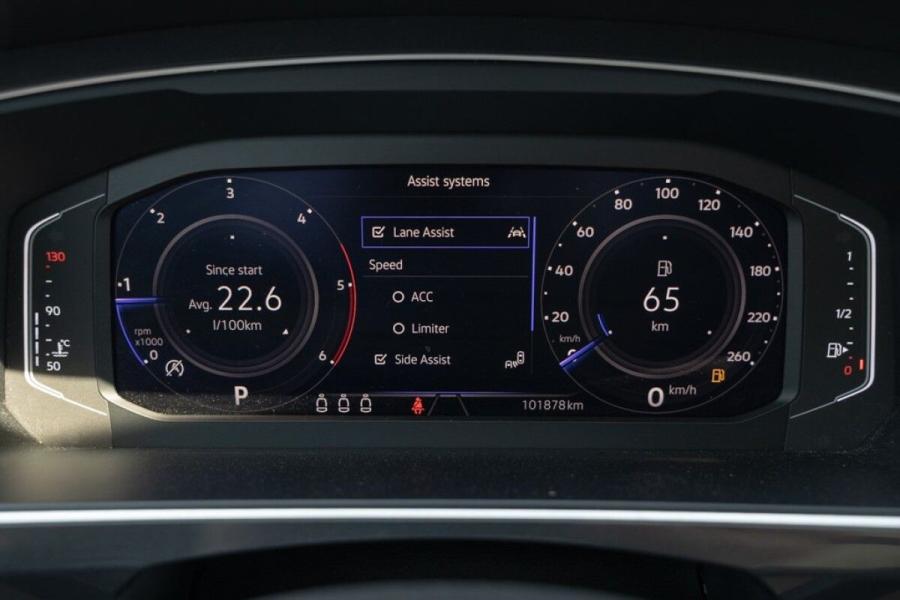 Blue Volkswagen Tiguan 2021 in Vilnius, with an engine capacity of 2.00 L and mileage of 102 thousand km for 25300 €, photo 24 on AUTOMOTO.COM.LV