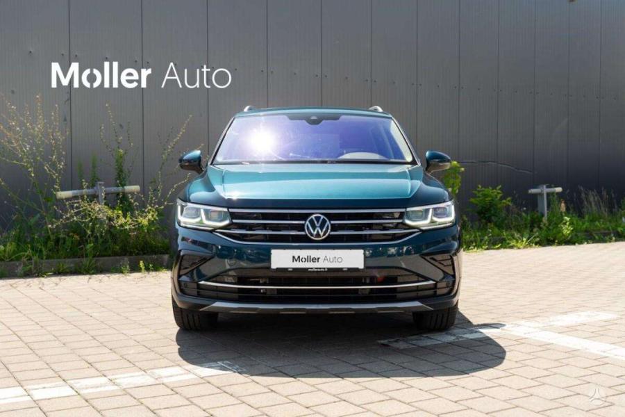 Zils Volkswagen Tiguan 2021 Viļņa, ar dzinēja tilpumu 2.00 L un nobraukumu 102 tūkst. km par 25300 €, foto 3 vietnē AUTOMOTO.COM.LV