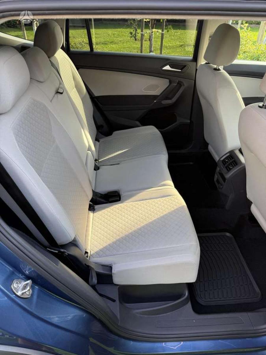 Blue Volkswagen Tiguan 2021 in Vilnius, with an engine capacity of 1.98 L and mileage of 93 thousand km for 14000 €, photo 11 on AUTOMOTO.COM.LV