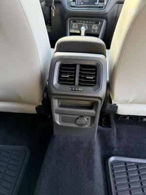 Blue Volkswagen Tiguan 2021 in Vilnius, with an engine capacity of 1.98 L and mileage of 93 thousand km for 14000 €, photo 13 on AUTOMOTO.COM.LV
