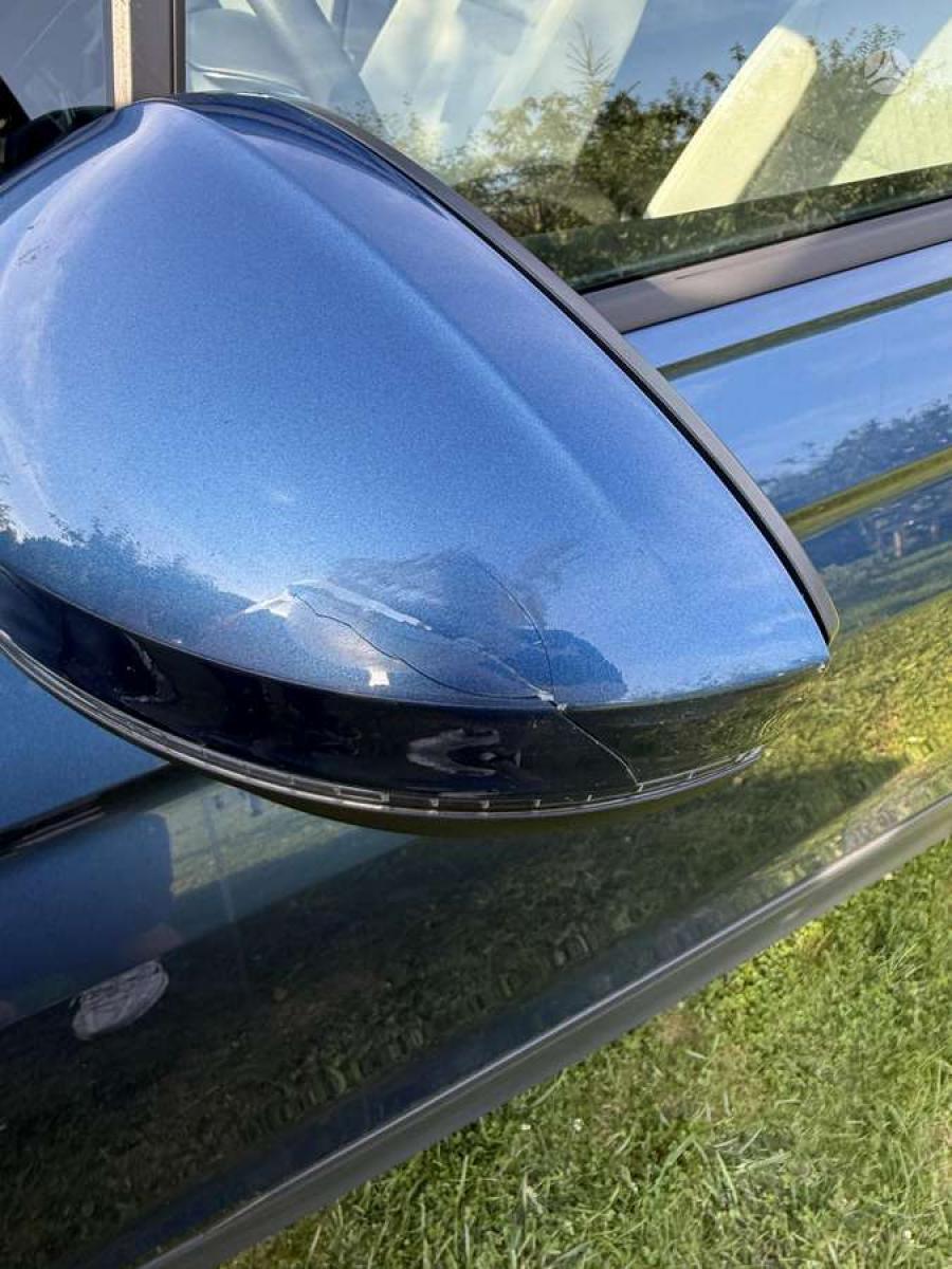 Blue Volkswagen Tiguan 2021 in Vilnius, with an engine capacity of 1.98 L and mileage of 93 thousand km for 14000 €, photo 21 on AUTOMOTO.COM.LV