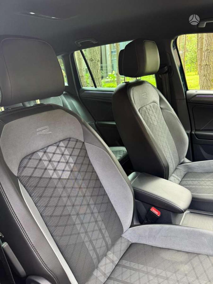 Zils Volkswagen Tiguan 2021 Viļņa, ar dzinēja tilpumu 1.50 L un nobraukumu 93 tūkst. km par 25500 €, foto 16 vietnē AUTOMOTO.COM.LV