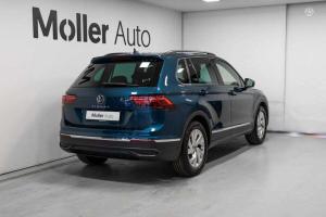 Blue Volkswagen Tiguan 2021 in Vilnius, with an engine capacity of 1.50 L and mileage of 84 thousand km for 22950 €, photo 4 on AUTOMOTO.COM.LV