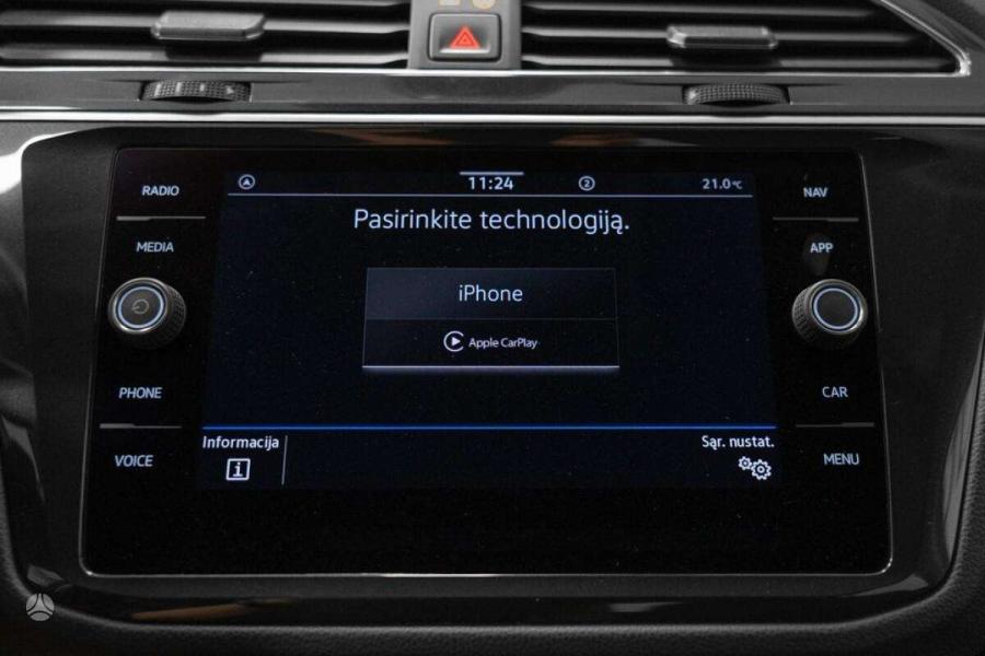 Blue Volkswagen Tiguan 2021 in Vilnius, with an engine capacity of 1.50 L and mileage of 84 thousand km for 22950 €, photo 17 on AUTOMOTO.COM.LV