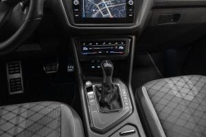 Zils Volkswagen Tiguan 2021 Viļņa, ar dzinēja tilpumu 1.50 L un nobraukumu 103 tūkst. km par 25950 €, foto 22 vietnē AUTOMOTO.COM.LV