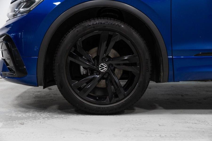 Zils Volkswagen Tiguan 2021 Viļņa, ar dzinēja tilpumu 1.50 L un nobraukumu 103 tūkst. km par 25950 €, foto 25 vietnē AUTOMOTO.COM.LV