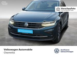 Blue Volkswagen Tiguan 2022 in Kaunas, with an engine capacity of 1.40 L and mileage of 57 thousand km for 31375 €, photo  on AUTOMOTO.COM.LV