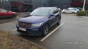 Blue Volkswagen Tiguan 2022 in Tallinn, with an engine capacity of 2.00 L and mileage of 170 thousand km for 24900 €, photo  on AUTOMOTO.COM.LV