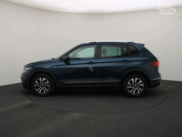 Zils Volkswagen Tiguan 2022 Viļņa, ar dzinēja tilpumu 2.00 L un nobraukumu 120 tūkst. km par 24699 €, foto 6 vietnē AUTOMOTO.COM.LV