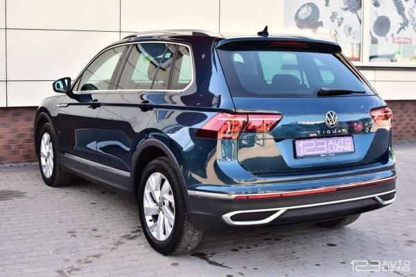 Blue Volkswagen Tiguan 2022 in Kretinga, with an engine capacity of 2.00 L and mileage of 197 thousand km for 21500 €, photo 7 on AUTOMOTO.COM.LV