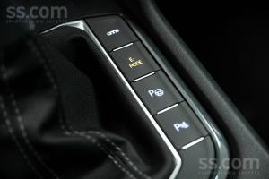 Zils Volkswagen Tiguan 2022 Rīga, ar dzinēja tilpumu 1.40 L un nobraukumu 43 tūkst. km par 28500 €, foto 24 vietnē AUTOMOTO.COM.LV
