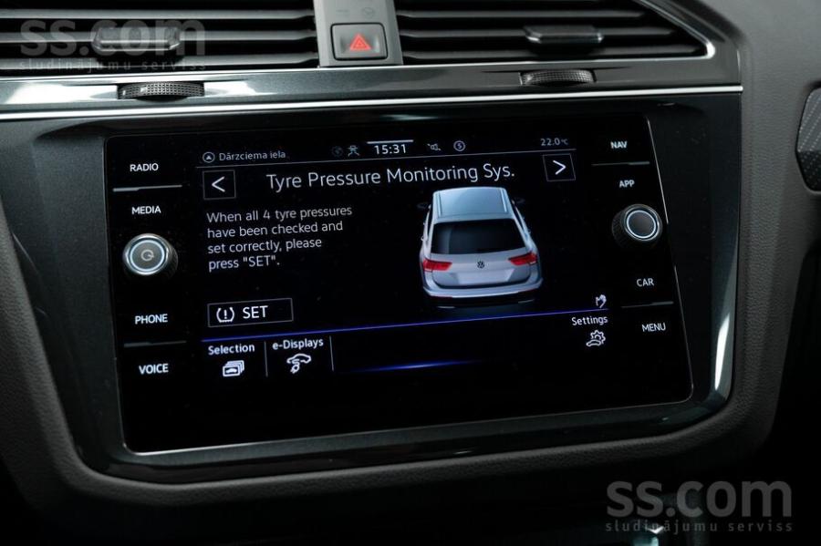 Zils Volkswagen Tiguan 2022 Rīga, ar dzinēja tilpumu 1.40 L un nobraukumu 43 tūkst. km par 28500 €, foto 29 vietnē AUTOMOTO.COM.LV