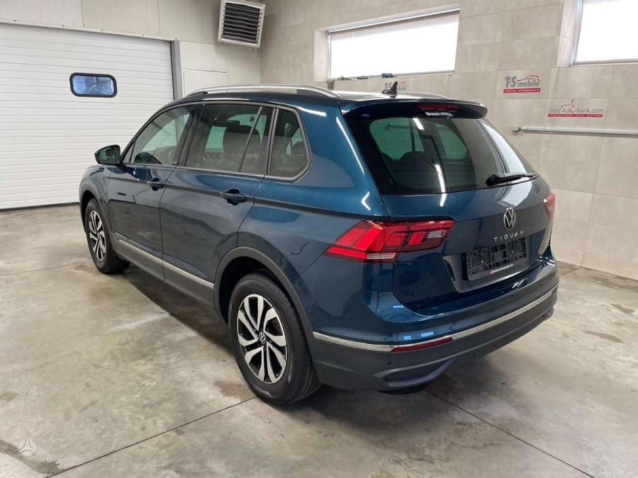 Zils Volkswagen Tiguan 2022 Marijampole, ar dzinēja tilpumu 1.50 L un nobraukumu 132 tūkst. km par 21538 €, foto 5 vietnē AUTOMOTO.COM.LV