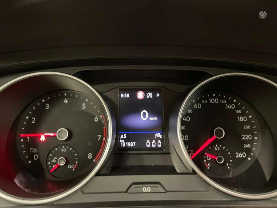 Zils Volkswagen Tiguan 2022 Marijampole, ar dzinēja tilpumu 1.50 L un nobraukumu 132 tūkst. km par 21538 €, foto 13 vietnē AUTOMOTO.COM.LV
