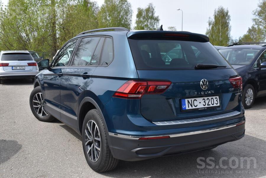 Zils Volkswagen Tiguan 2022 Kuldīga, ar dzinēja tilpumu 1.40 L un nobraukumu 0 tūkst. km par 27990 €, foto 4 vietnē AUTOMOTO.COM.LV