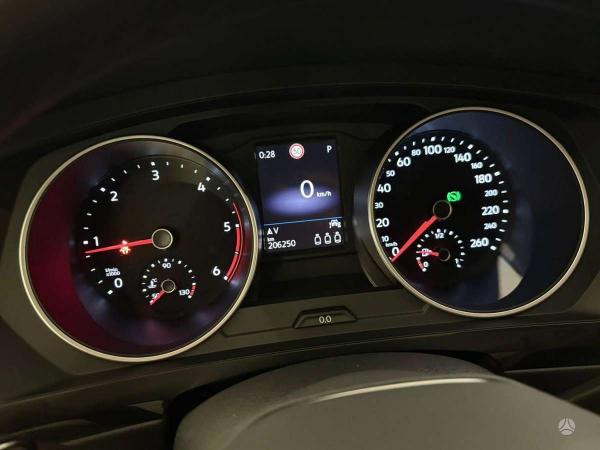 Zils Volkswagen Tiguan 2022 Marijampole, ar dzinēja tilpumu 1.97 L un nobraukumu 206 tūkst. km par 19999 €, foto 3 vietnē AUTOMOTO.COM.LV