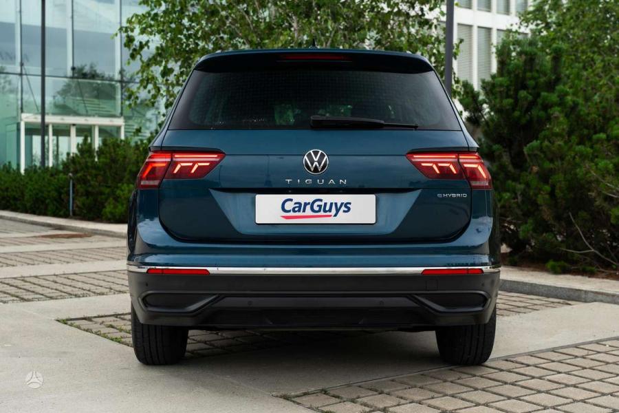 Zils Volkswagen Tiguan 2022 Viļņa, ar dzinēja tilpumu 1.40 L un nobraukumu 60 tūkst. km par 23900 €, foto 8 vietnē AUTOMOTO.COM.LV