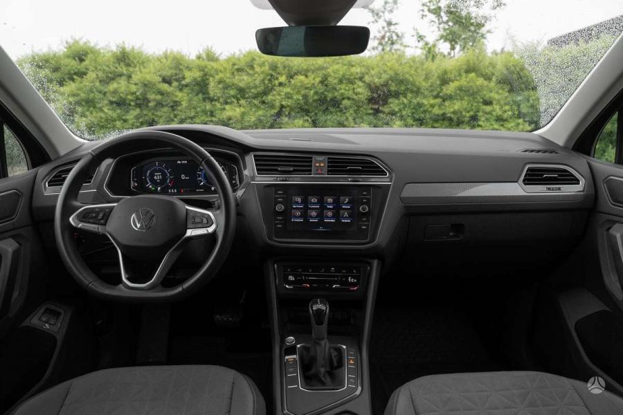 Zils Volkswagen Tiguan 2022 Viļņa, ar dzinēja tilpumu 1.40 L un nobraukumu 60 tūkst. km par 23900 €, foto 15 vietnē AUTOMOTO.COM.LV