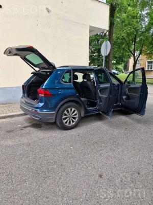 Синий Фольксваген Тигуан 2023 в Даугавпилс, объемом двигателя 1.50 л и пробегом 18 тыс. км за 24000 €, фото 6 на AUTOMOTO.COM.LV