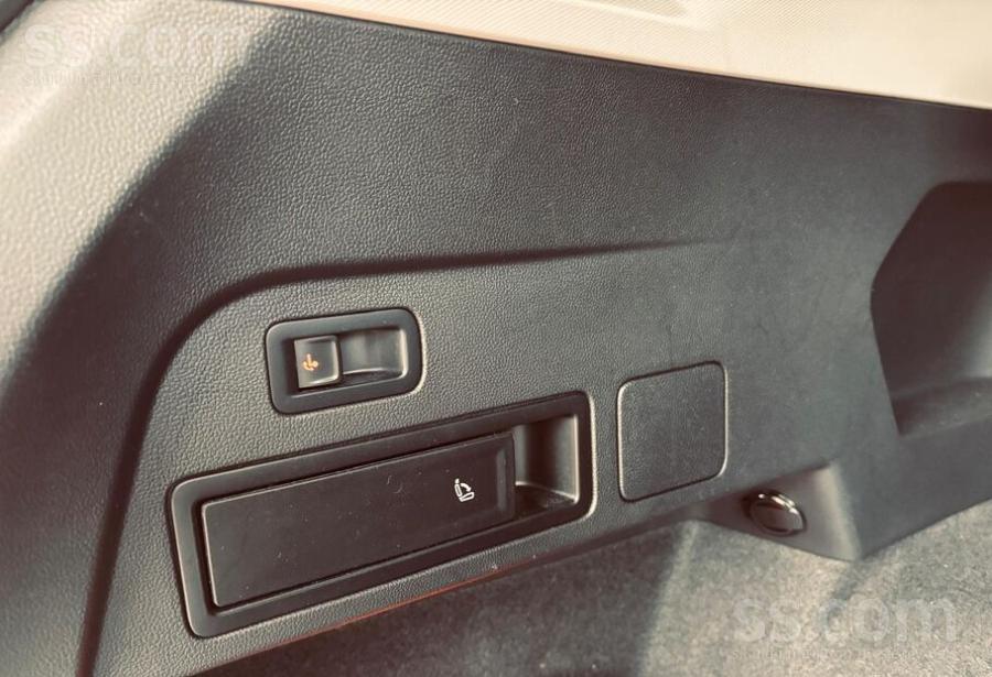 Zils Volkswagen Tiguan 2023 Rīga, ar dzinēja tilpumu 2.00 L un nobraukumu 54 tūkst. km par 30700 €, foto 12 vietnē AUTOMOTO.COM.LV