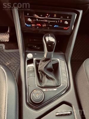 Zils Volkswagen Tiguan 2023 Rīga, ar dzinēja tilpumu 2.00 L un nobraukumu 54 tūkst. km par 30700 €, foto 17 vietnē AUTOMOTO.COM.LV