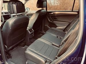 Zils Volkswagen Tiguan 2023 Rīga, ar dzinēja tilpumu 2.00 L un nobraukumu 54 tūkst. km par 30700 €, foto 21 vietnē AUTOMOTO.COM.LV