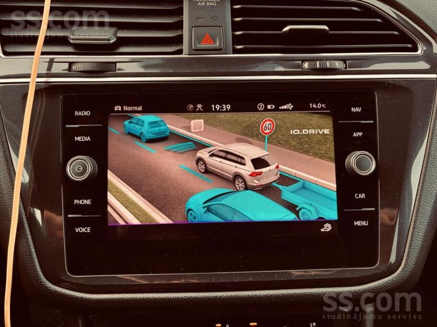 Zils Volkswagen Tiguan 2023 Rīga, ar dzinēja tilpumu 2.00 L un nobraukumu 54 tūkst. km par 30700 €, foto 27 vietnē AUTOMOTO.COM.LV