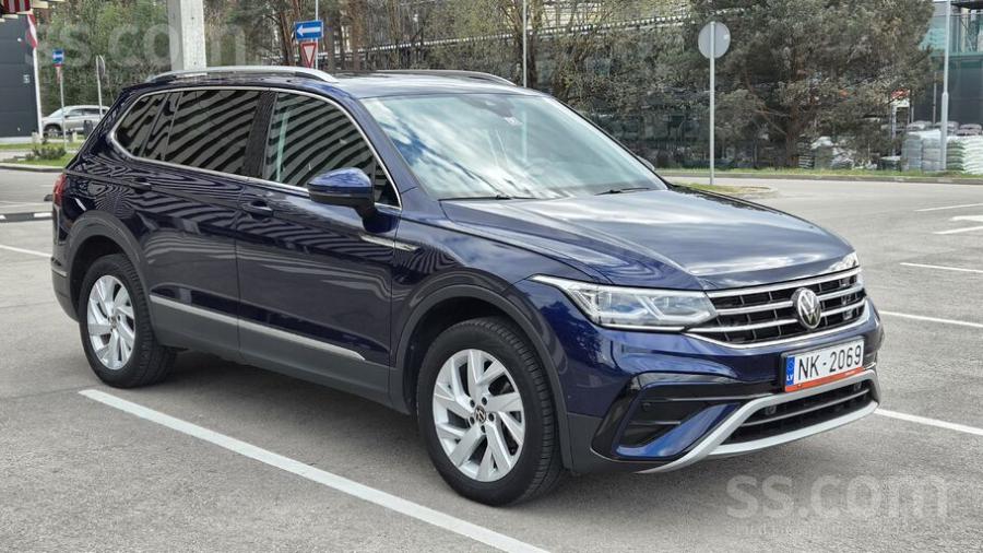 Zils Volkswagen Tiguan 2023 Rīga, ar dzinēja tilpumu 2.00 L un nobraukumu 56 tūkst. km par 28200 €, foto 3 vietnē AUTOMOTO.COM.LV