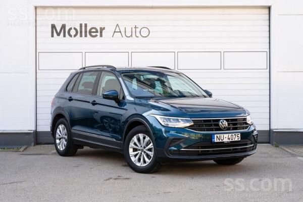 Blue Volkswagen Tiguan 2023 in Riga, with an engine capacity of 1.50 L and mileage of 43 thousand km for 24950 €, photo 3 on AUTOMOTO.COM.LV