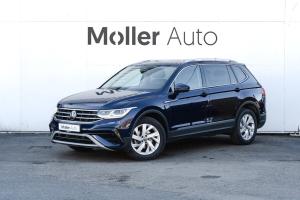 Blue Volkswagen Tiguan 2023 in Riga, with an engine capacity of 2.00 L and mileage of 135 thousand km for 26300 €, photo  on AUTOMOTO.COM.LV