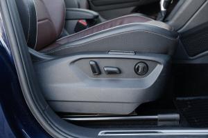 Zils Volkswagen Tiguan 2023 Rīga, ar dzinēja tilpumu 2.00 L un nobraukumu 135 tūkst. km par 26300 €, foto 9 vietnē AUTOMOTO.COM.LV