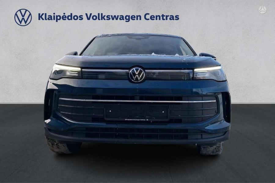 Zils Volkswagen Tiguan 2024 Klaipėda, ar dzinēja tilpumu 1.50 L un nobraukumu 27 tūkst. km par 32700 €, foto 2 vietnē AUTOMOTO.COM.LV