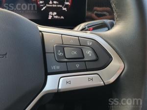 Zils Volkswagen Tiguan 2024 Rīga, ar dzinēja tilpumu 1.50 L un nobraukumu 43 tūkst. km par 31900 €, foto 15 vietnē AUTOMOTO.COM.LV