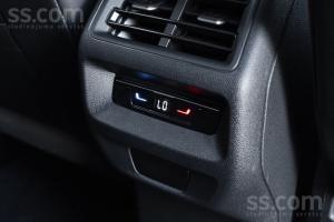 Blue Volkswagen Tiguan 2025 in Riga, with an engine capacity of 1.50 L and mileage of 18 thousand km for 30900 €, photo 8 on AUTOMOTO.COM.LV