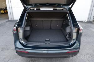 Blue Volkswagen Tiguan 2025 in Riga, with an engine capacity of 1.50 L and mileage of 18 thousand km for 30900 €, photo 30 on AUTOMOTO.COM.LV