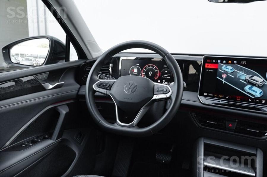 Blue Volkswagen Tiguan 2025 in Riga, with an engine capacity of 1.50 L and mileage of 18 thousand km for 30900 €, photo 32 on AUTOMOTO.COM.LV