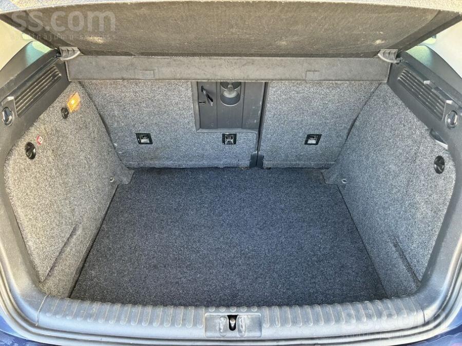 Zils Volkswagen Tiguan 2012 Valmiera, ar dzinēja tilpumu 2.00 L un nobraukumu 328 tūkst. km par 8500 €, foto 8 vietnē AUTOMOTO.COM.LV